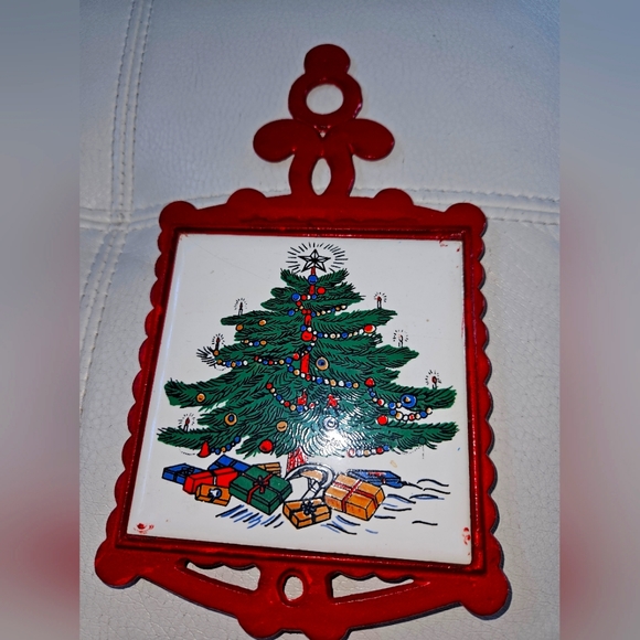 Holiday | Christmas Cast Iron Tile Christmas Tree Trivet Pot Rest ...